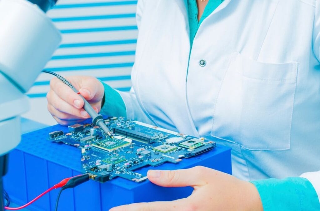 How to Test a PCB - Altimex